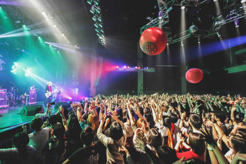 島爺、川崎CLUB CITTA’公演、大盛況のうち終了！ 終演後、ステージ上の大画面告知動画にて2018年ツアー発表！ | うたまっぷNEWS